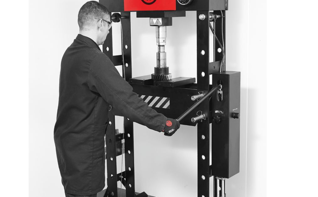 Workshop presses - Chicago Pneumatic